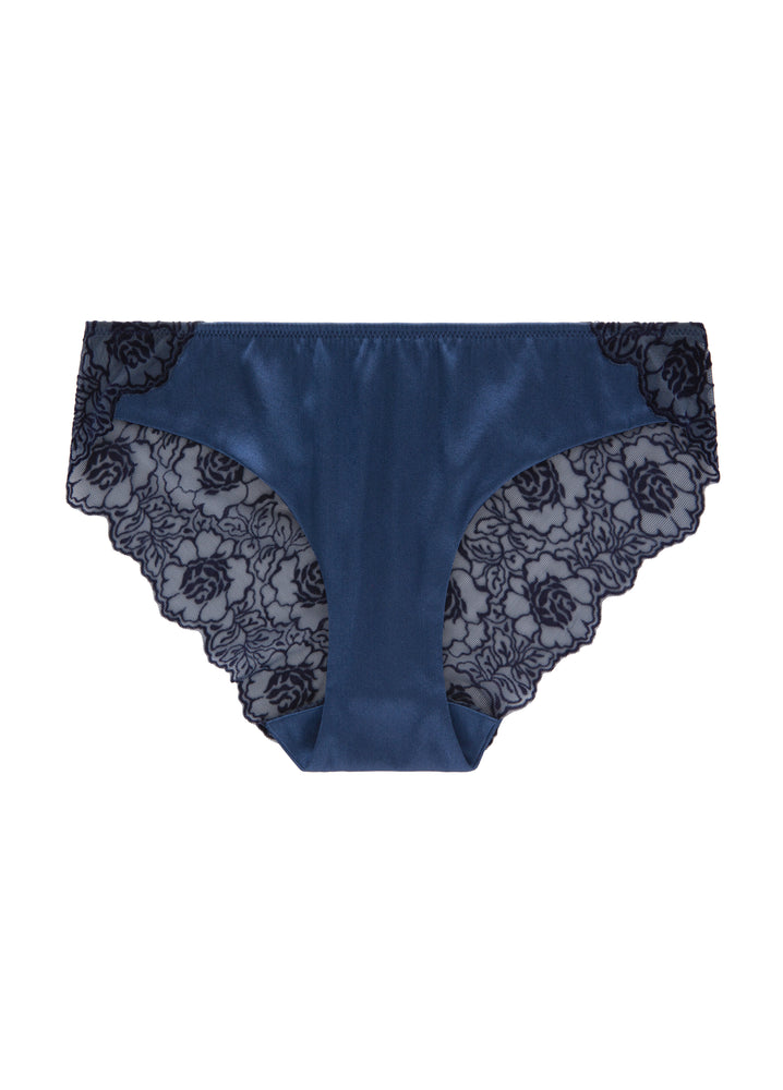 ** Soft and seamless ** Stretch Velvet Lace and Stretch Silk Satin ...
